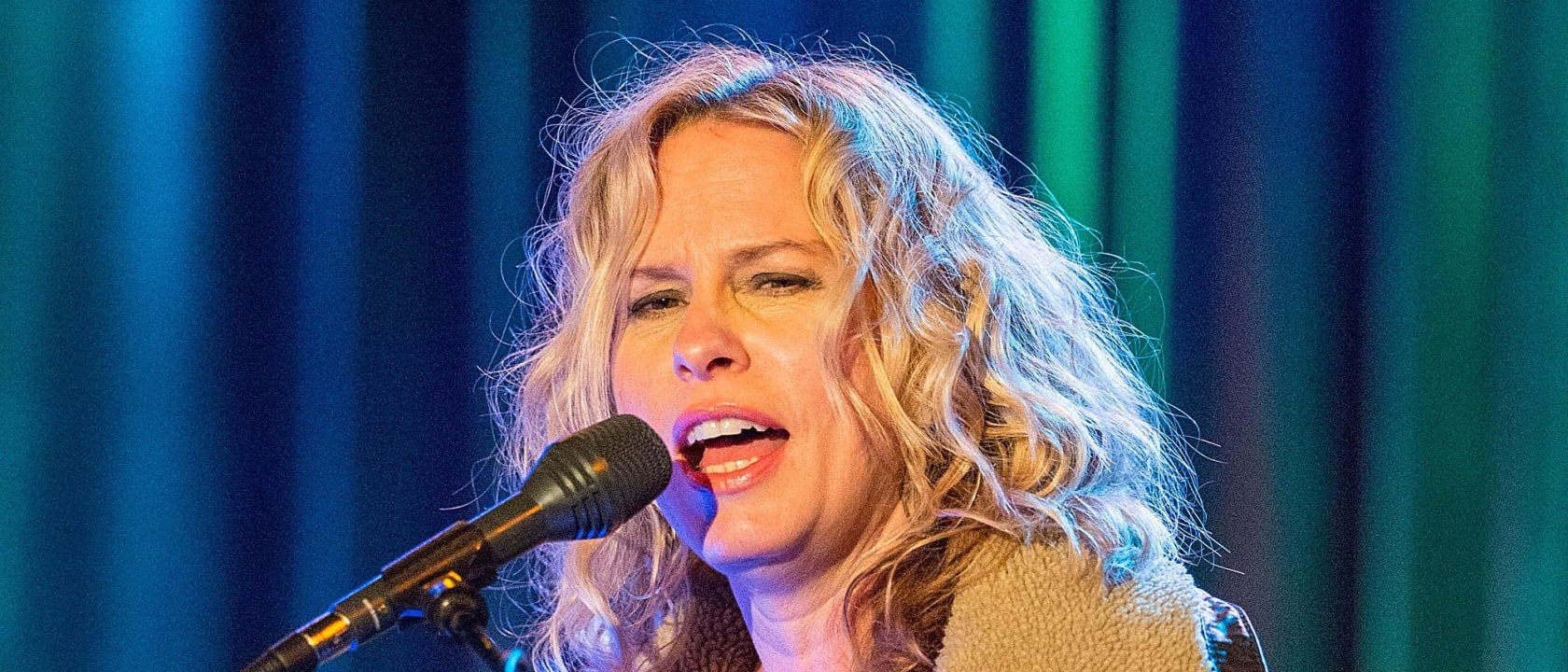 Vonda Shepard Tickets & 2025 Tour Dates