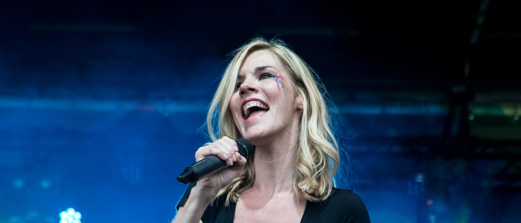 Jennifer Paige Tickets & 2024 Tour Dates