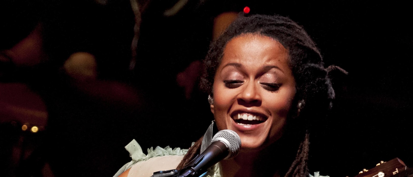 Sara Tavares Tickets & 2025 Tour Dates