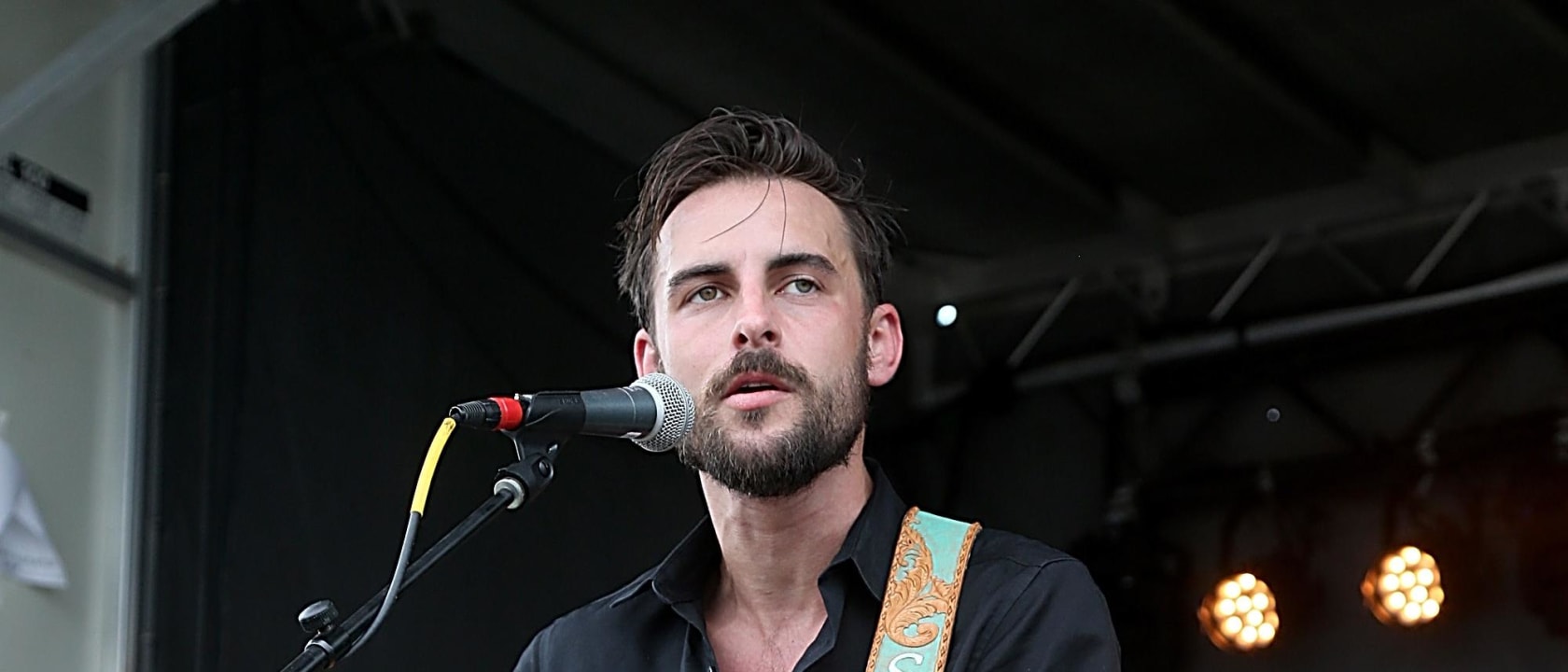 Robert Ellis Tickets & 2025 Tour Dates