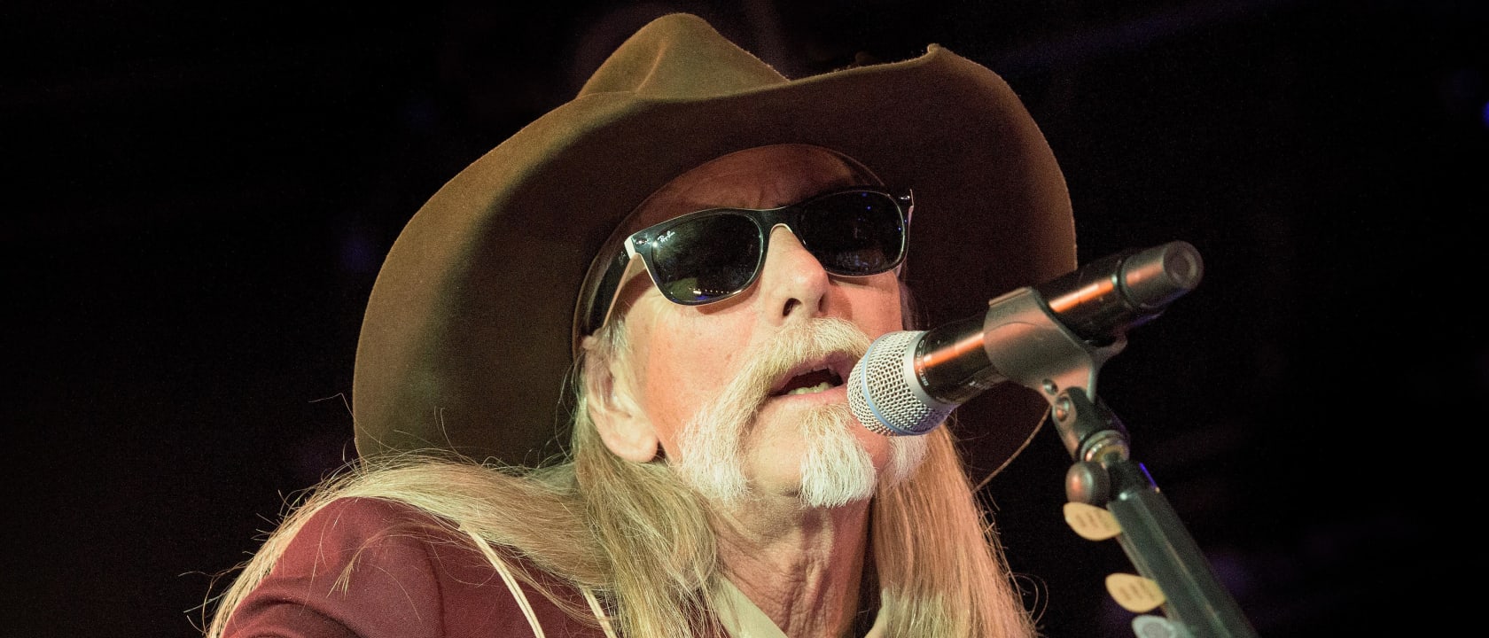 Dean Dillon Tickets & 2025 Tour Dates