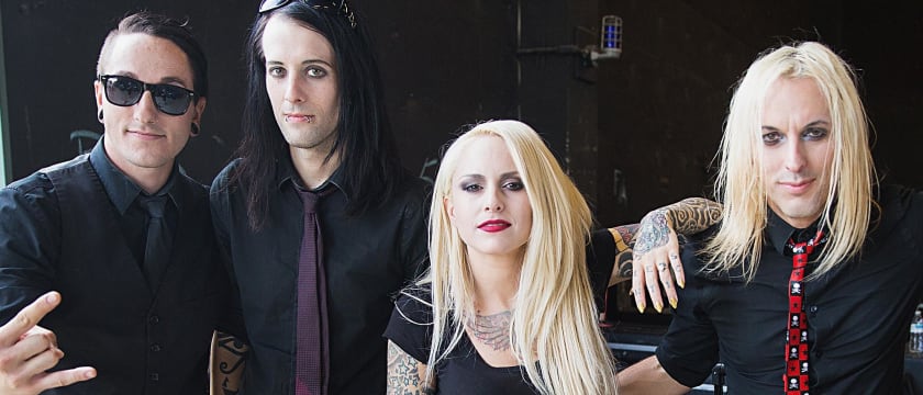 Stitched Up Heart Tickets | Vivid Seats