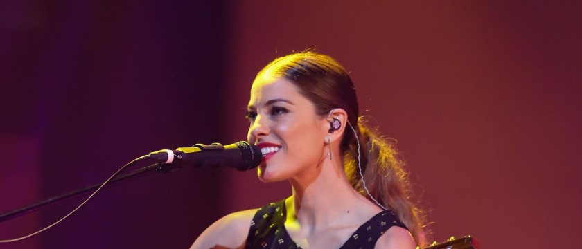 Debi Nova Tickets | Vivid Seats